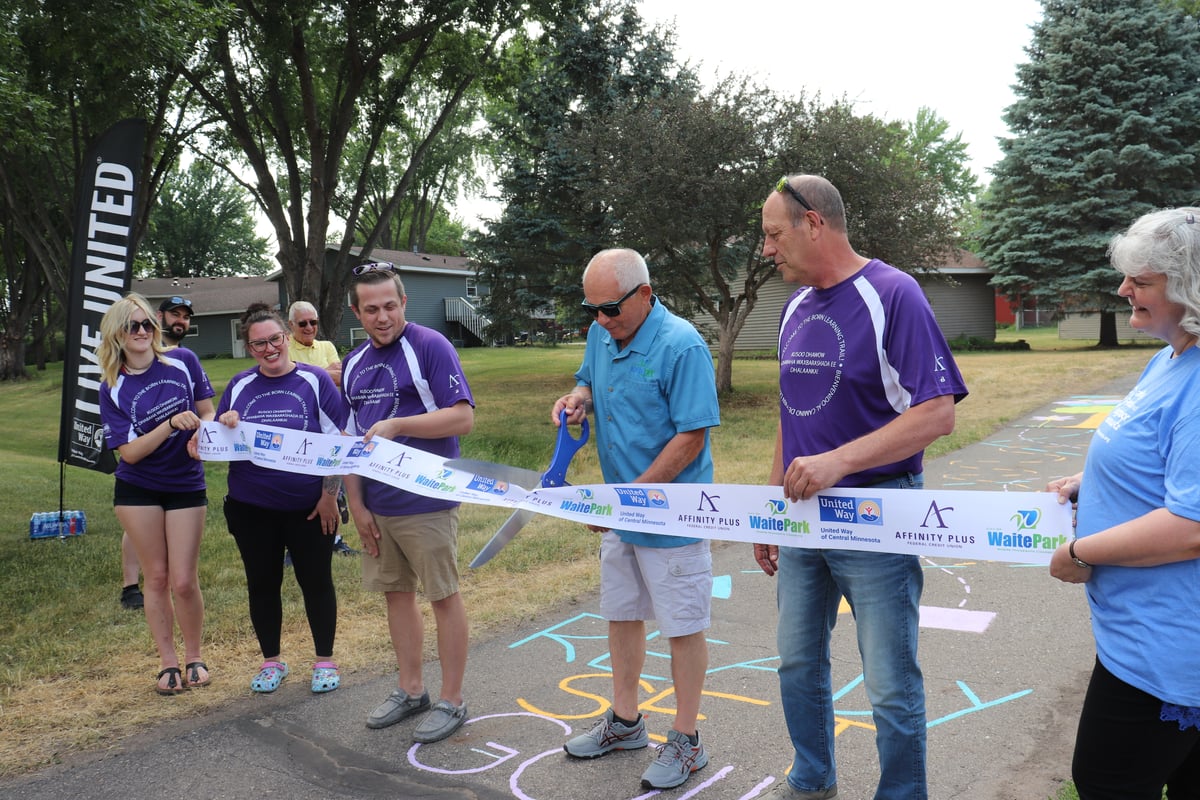 Volunteer for United Way of Central Minnesota